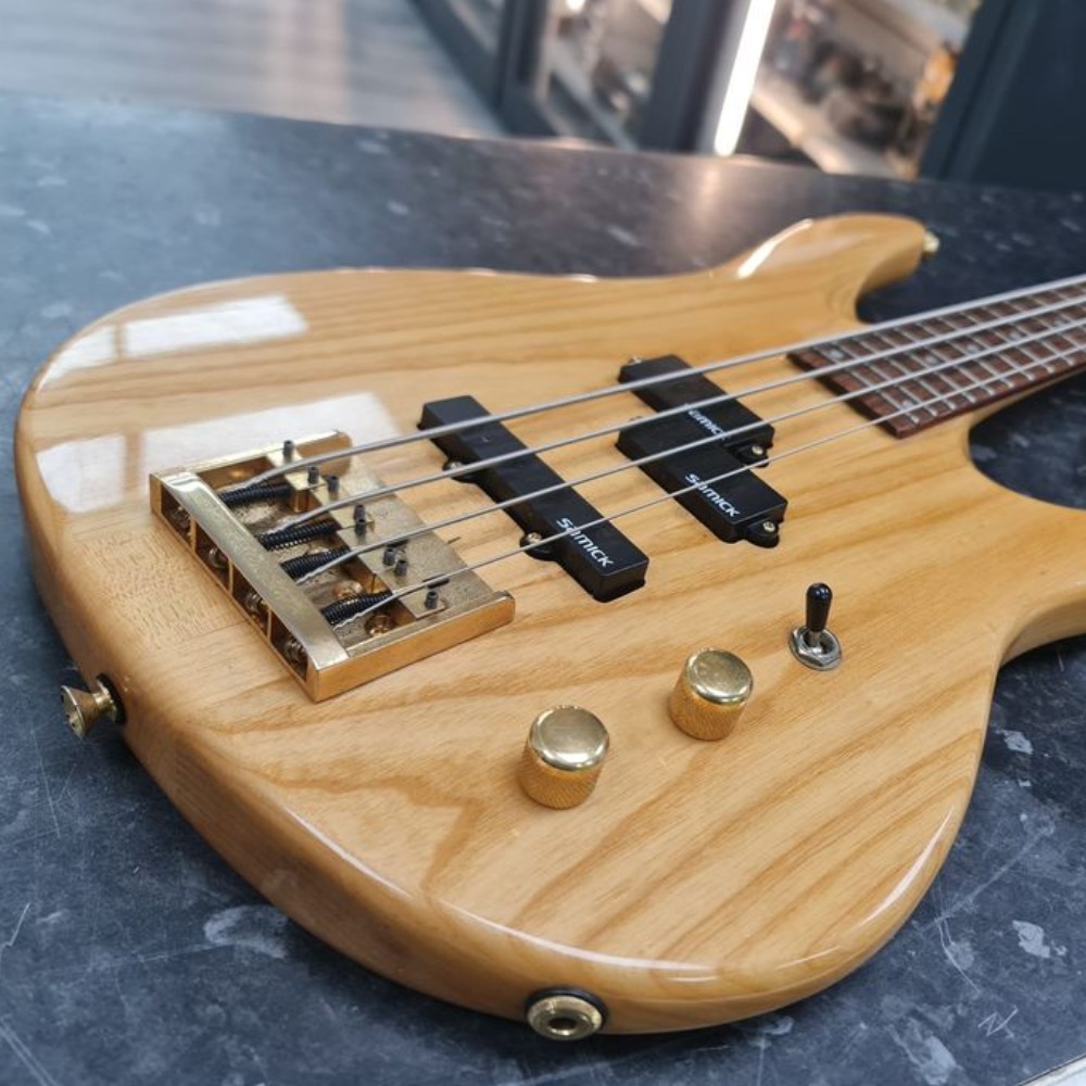 Samick Artist Series 4 String Bass Guitar - Own4Less